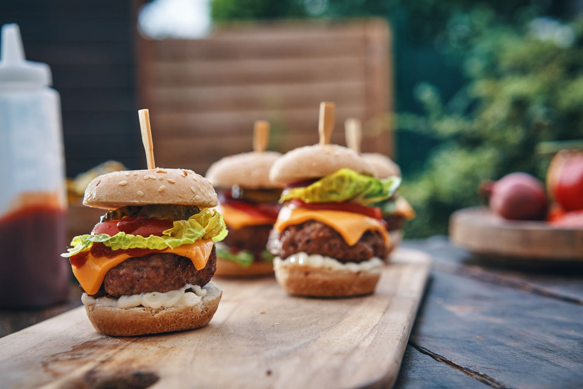 How Long to Cook Burgers on BBQ: New Year Grilling Tips for Consistent ...