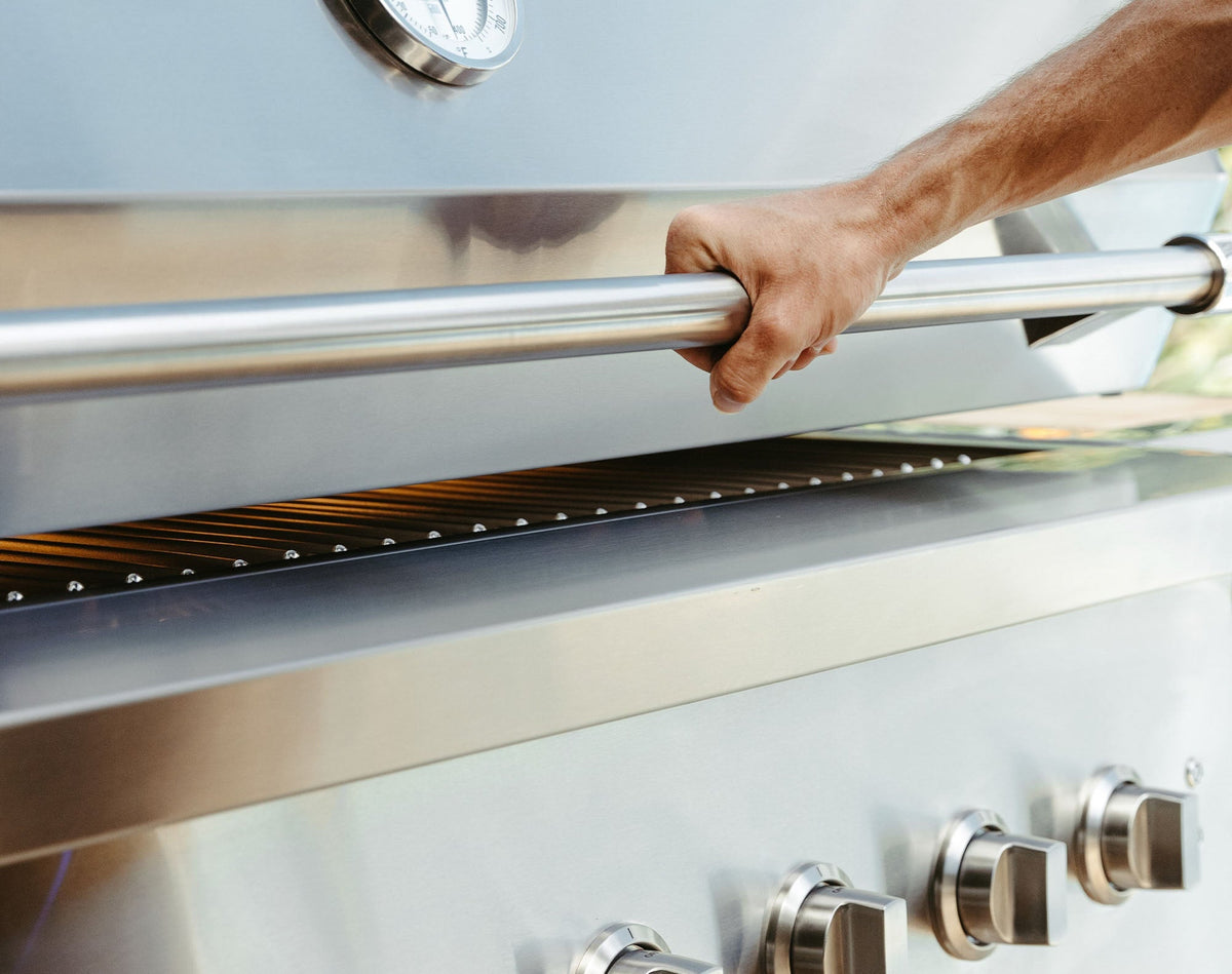 Why a Gas 4 Burner Grill Built in America Delivers More – American Made ...